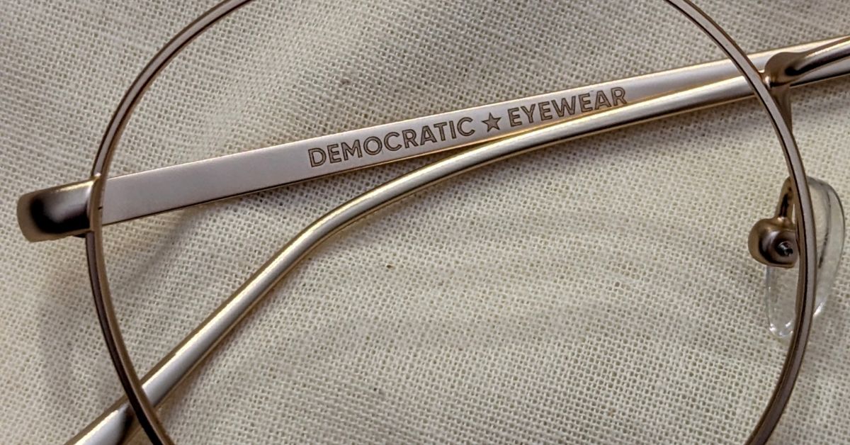 Stort udvalg af Kvalitetsbriller | Democratic Eyewear